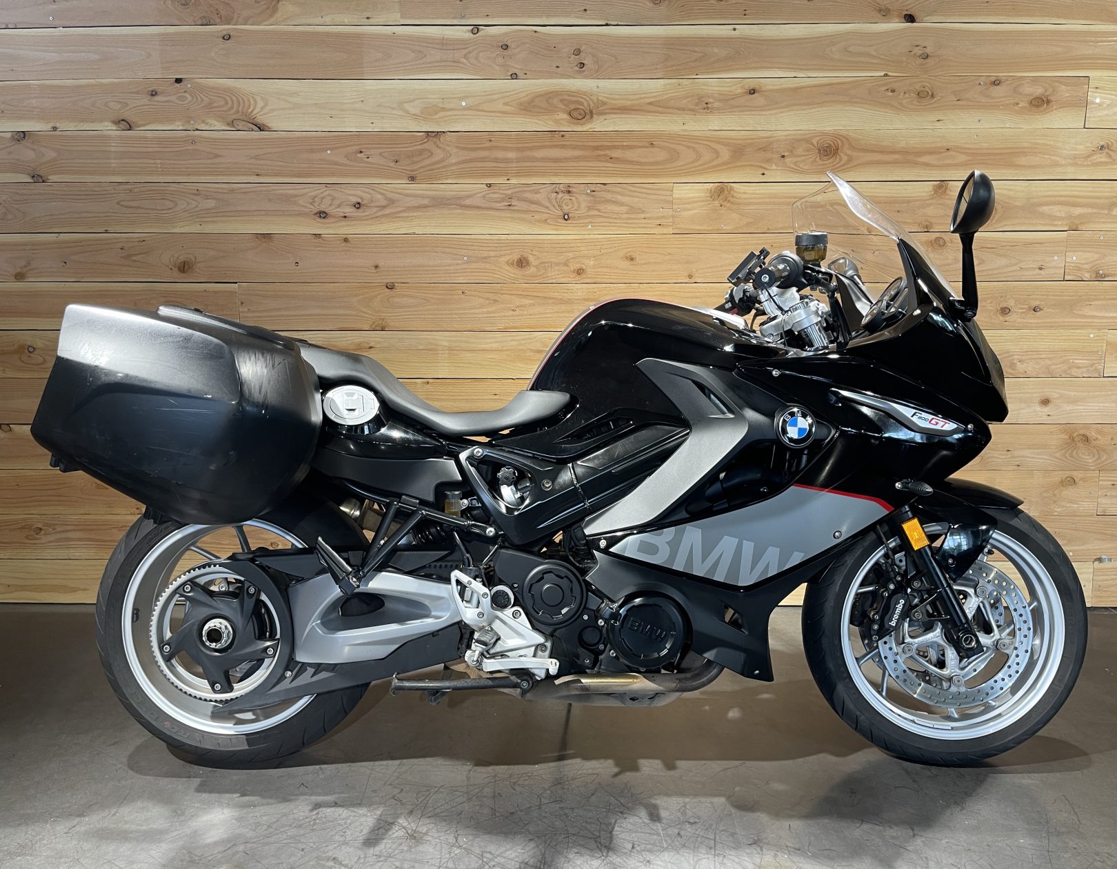 BMW F800GT - Adventure BMW