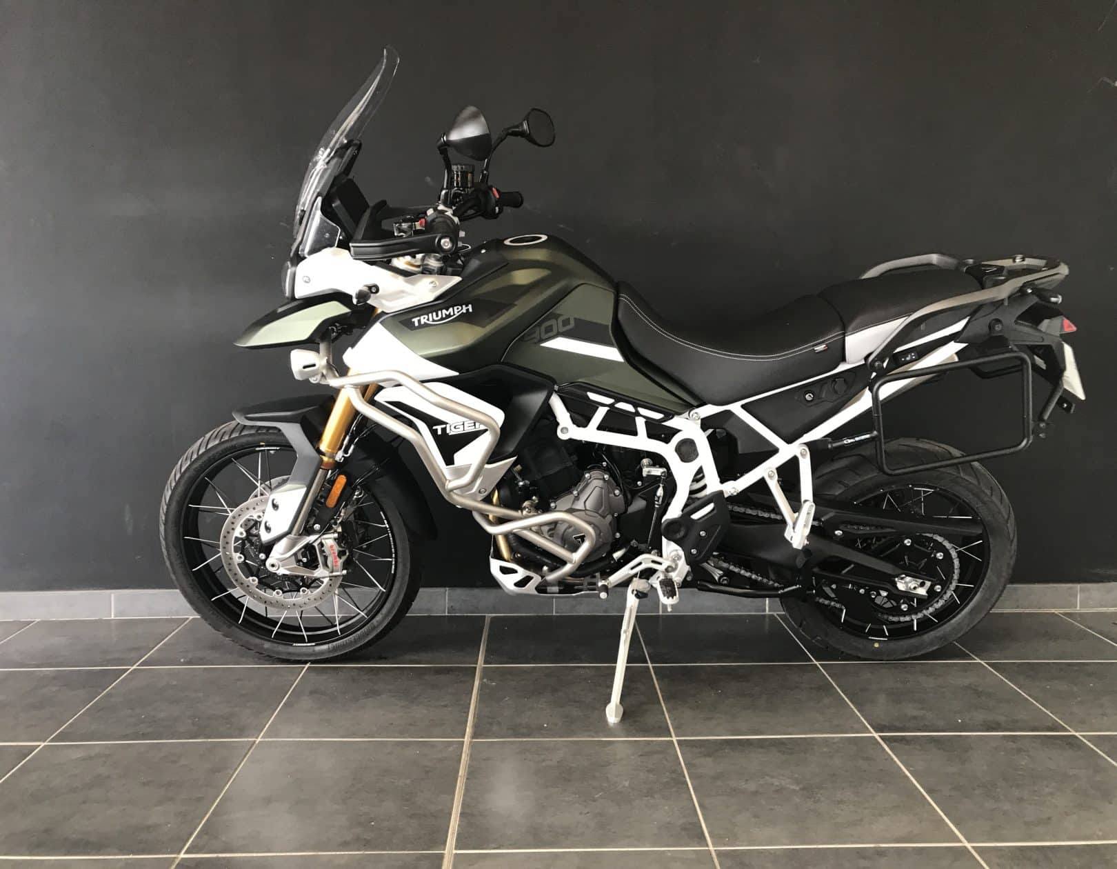 TRIUMPH TIGER 900 RALLY PRO - Adventure BMW
