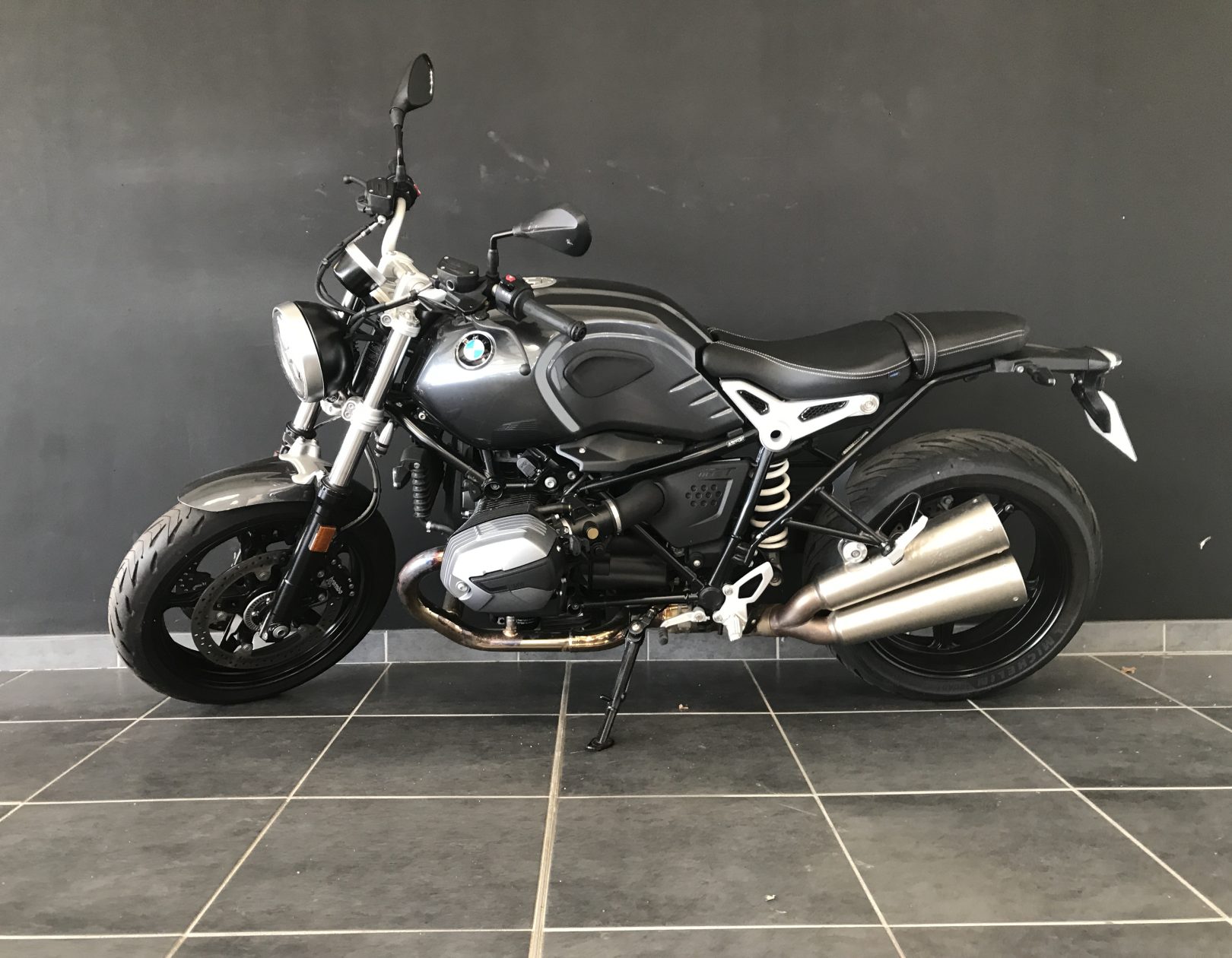 NINE T PURE - Adventure BMW