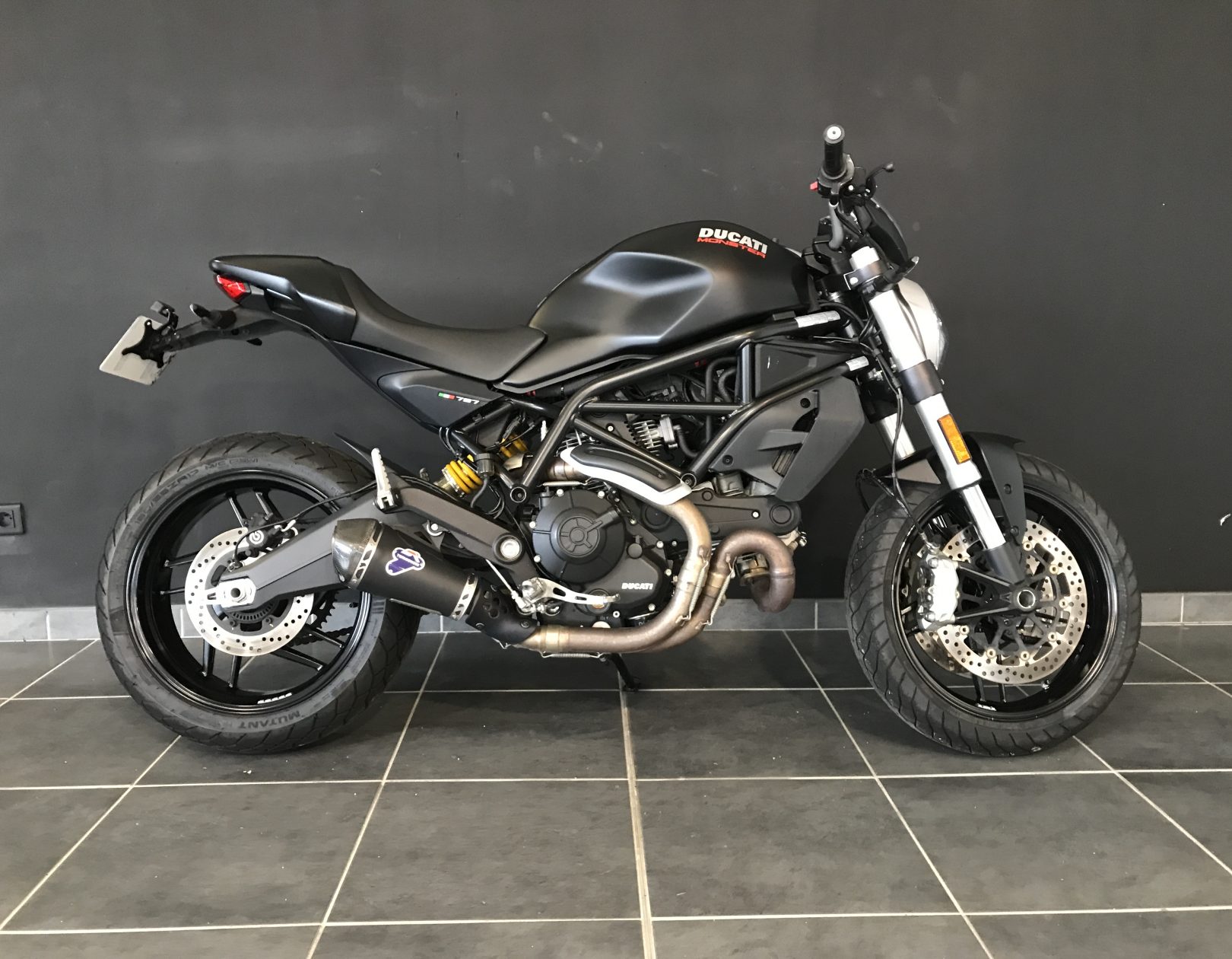 DUCATI MONSTER 797 A2 - Adventure BMW