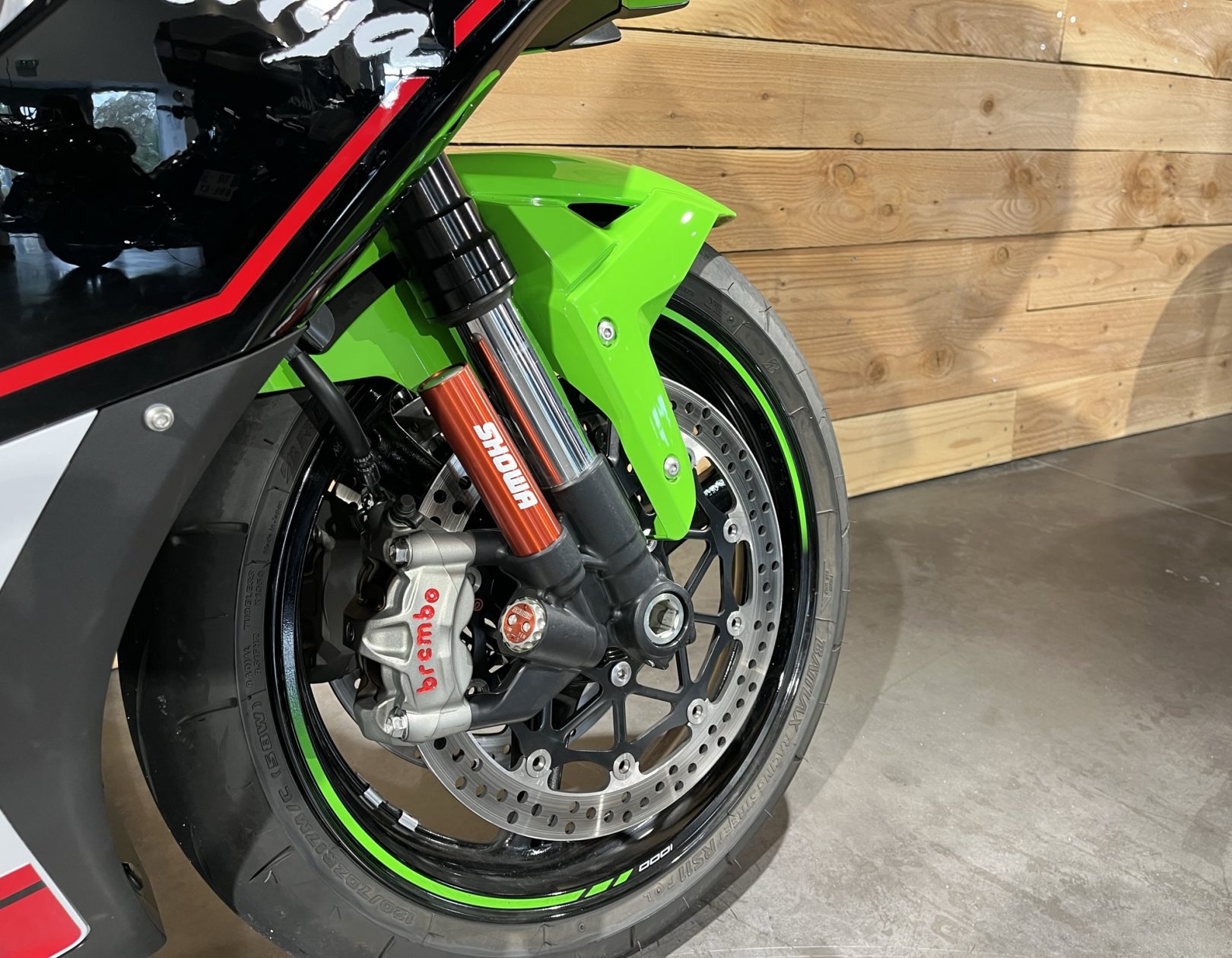Kawasaki ZX10R KRT PERFORMANCE - Adventure BMW