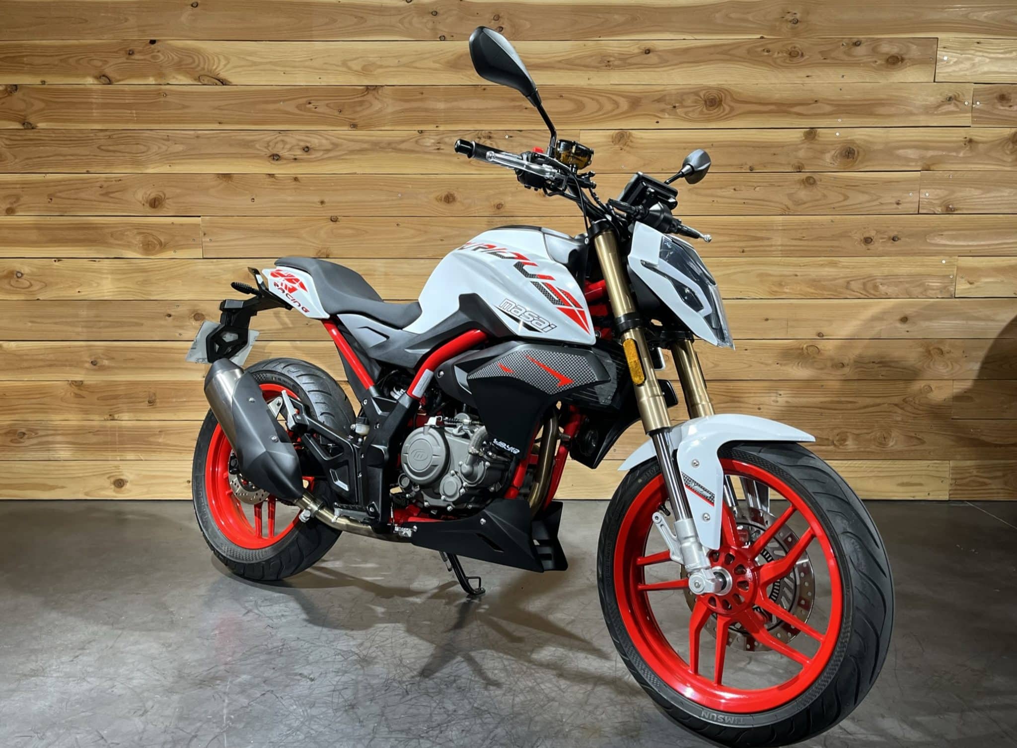 Masai Furious Racing 125 - Adventure BMW