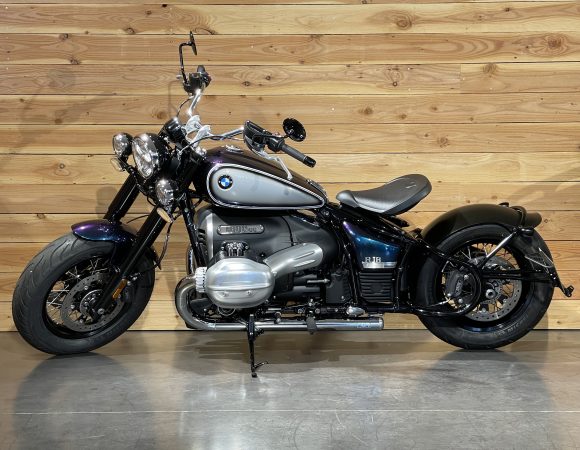 BMW R18 Bobber - Adventure BMW