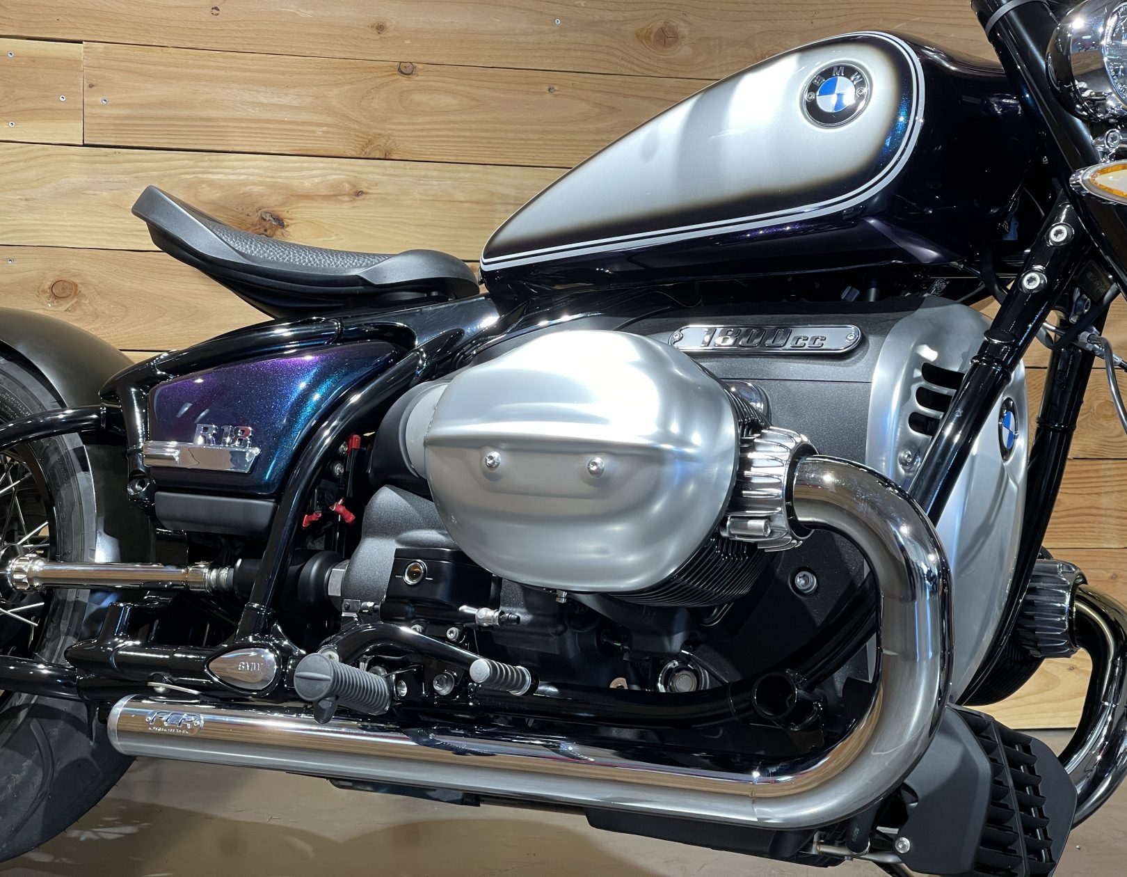 BMW R18 Bobber - Adventure BMW