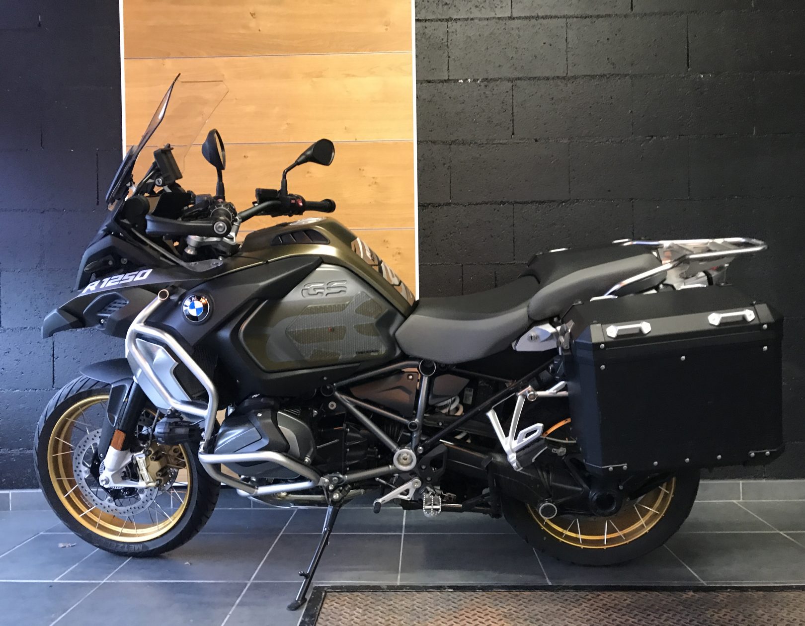 R1250 GS ADVENTURE EXCLUSIVE SURBAISSEE - Adventure BMW