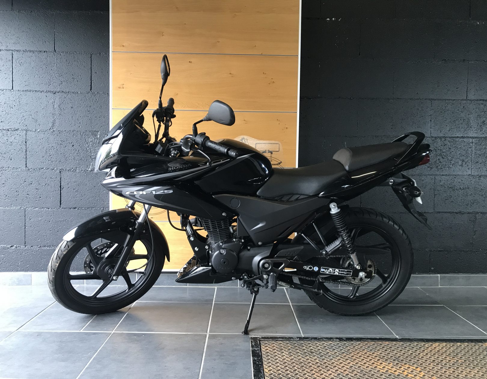 CBF 125 - Adventure BMW