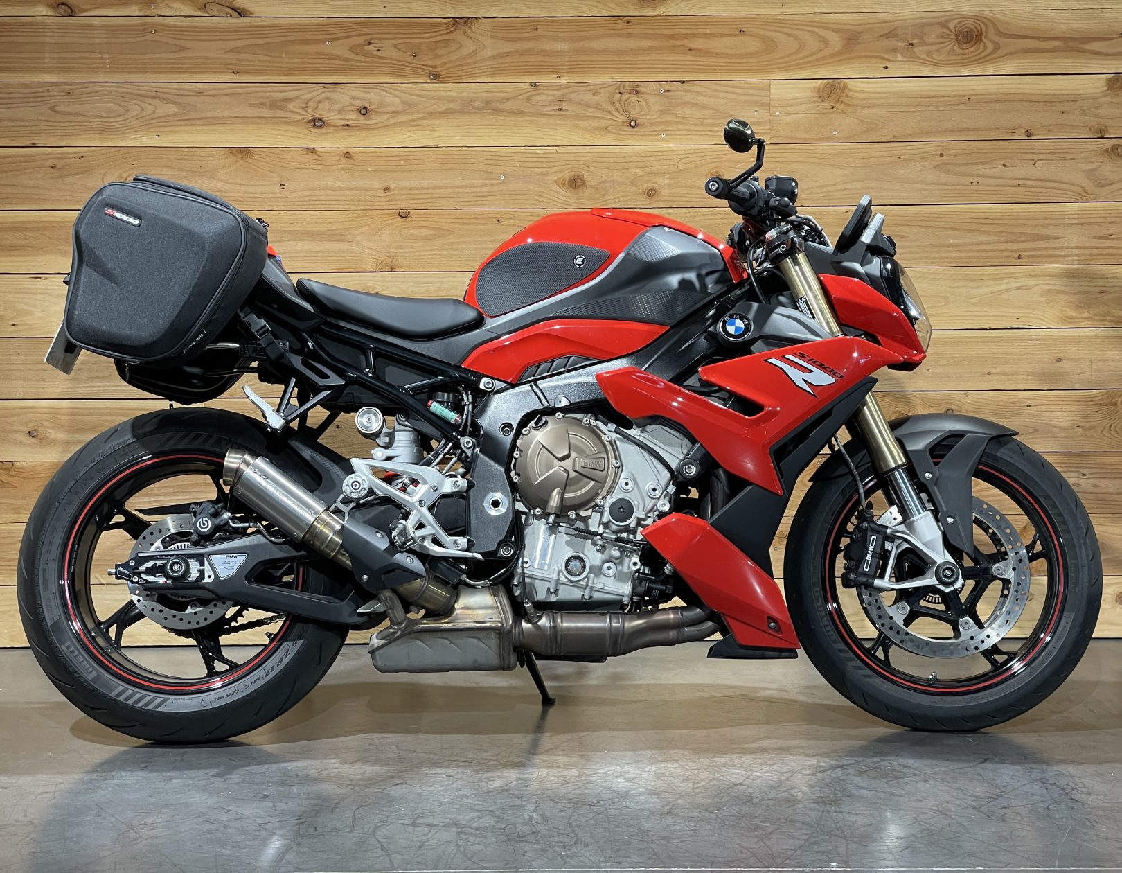 BMW S1000R Finition Pro - Adventure BMW