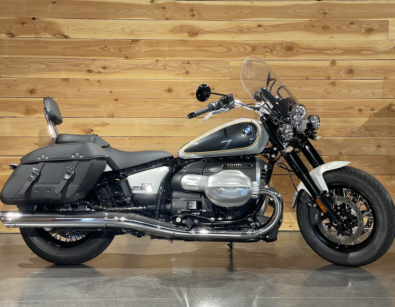 BMW R 18 Classic option 719 - Adventure BMW