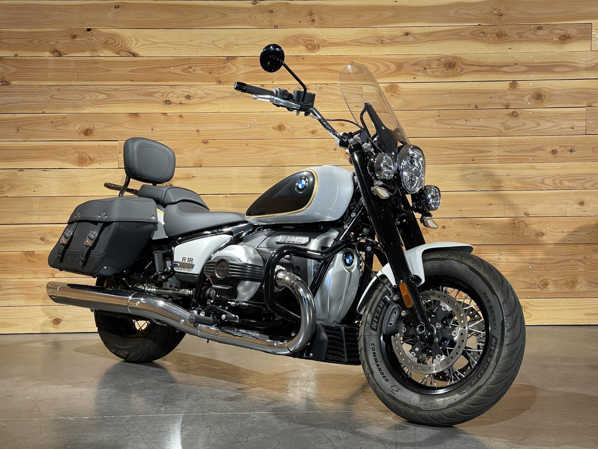 BMW R 18 Classic option 719 - Adventure BMW